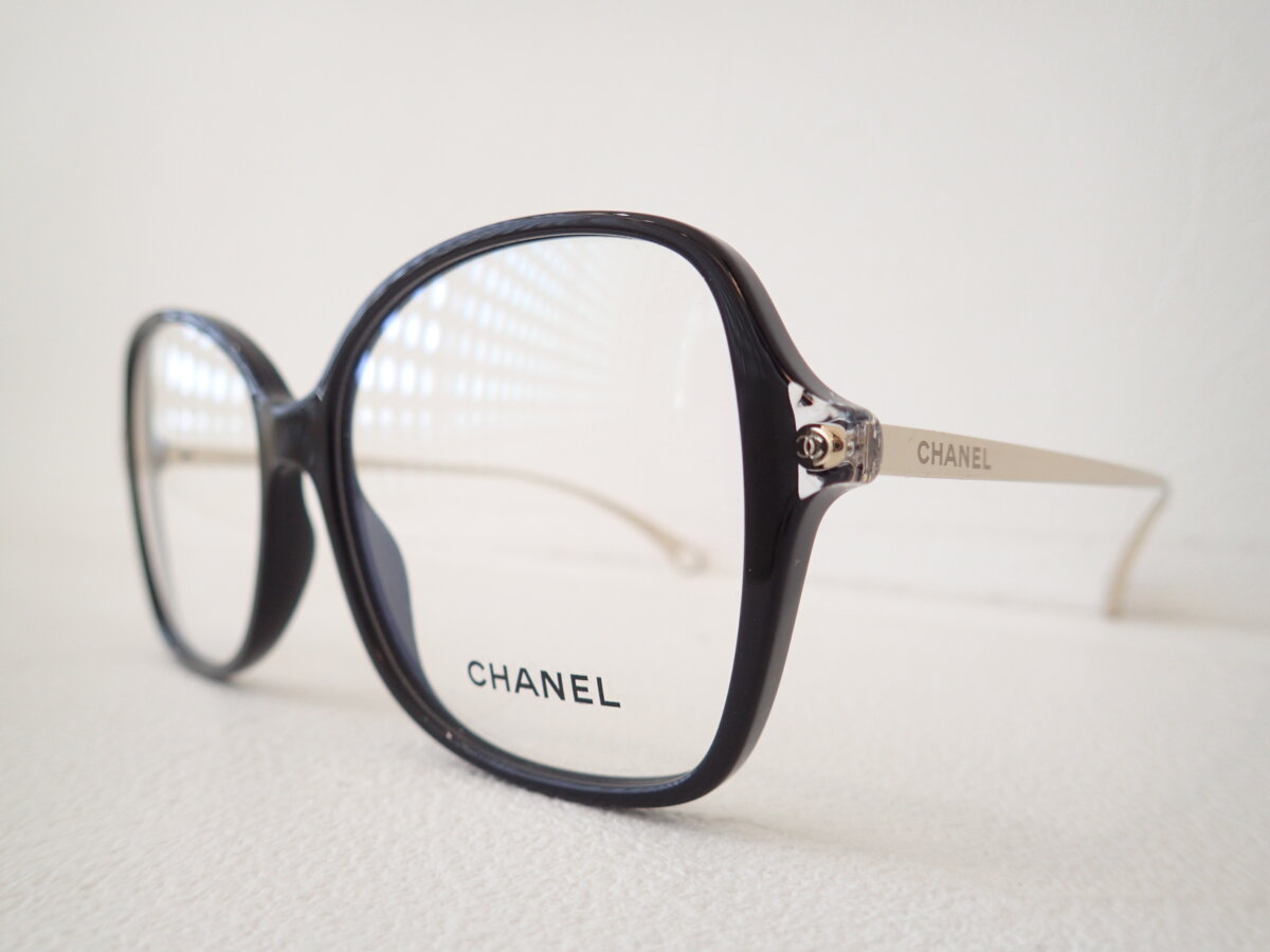 春夏にふさわしい清涼感ある仕上がり｜シャネル（CHANEL）「3399」 ｜ oomiya和歌山本店アイウェアブログ