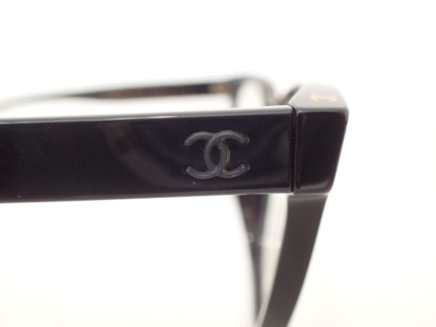 シンプルとカッコよさが融合したメガネです。｜CHANEL(シャネル）「3392A」 ｜ oomiya和歌山本店アイウェアブログ