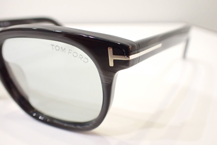 テレビジョンカットで柔らかい丸みと奥行を表現｜TOMFORD（トムフォード）「TF1122-D」 ｜ oomiya和歌山本店アイウェアブログ