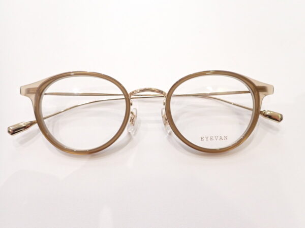 光が透けるような優しい印象に｜EYEVAN（アイヴァン）「Graff」 ｜ oomiya和歌山本店アイウェアブログ