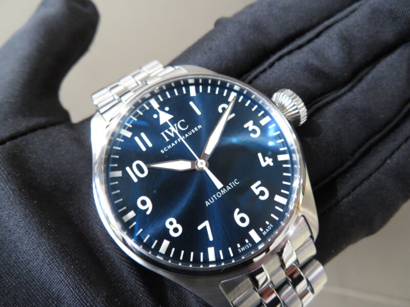 待ってました！の絶妙すぎるサイズで人気急上昇。IWC「ビッグ・パイロット・ウォッチ 43」 ｜ oomiya 鹿児島店ブログ - 正規輸入時計専門店