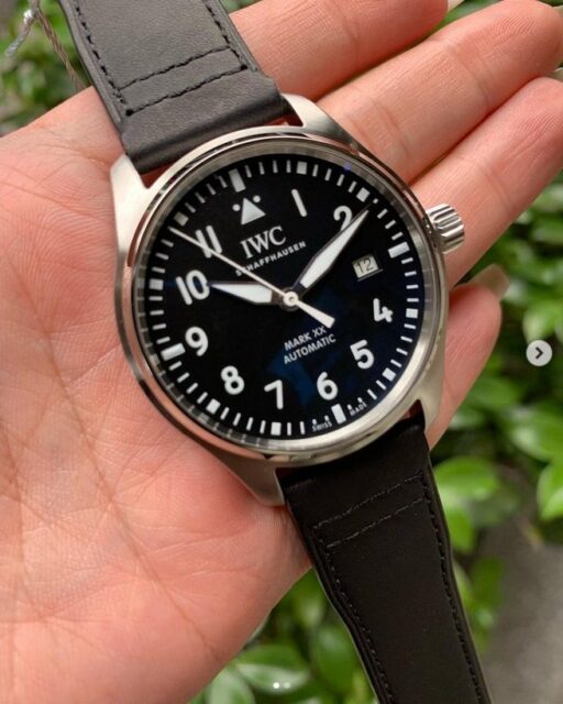 【IWC】大人気モデルがようやく入荷致しました「パイロット・ウォッチ・マークXX」 ｜ oomiya 鹿児島店ブログ - 正規輸入時計専門店