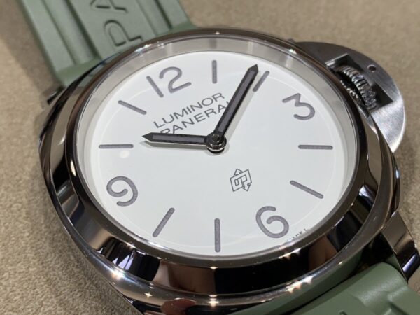 【パネライ】“ロゴシリーズ”はコレクター向け！？ファンの多い「ルミノール ベース ロゴ（PAM01087）」 ｜ oomiya 京都店ブログ