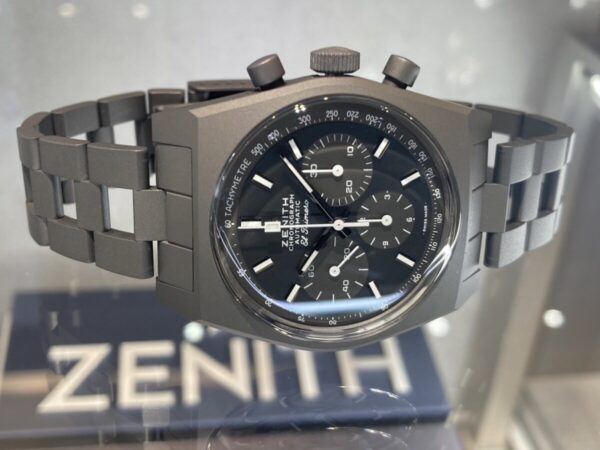 ブレスが新登場！！ゼニス「クロノマスター リバイバル シャドウ」 ｜ oomiya 仙台店ブログ